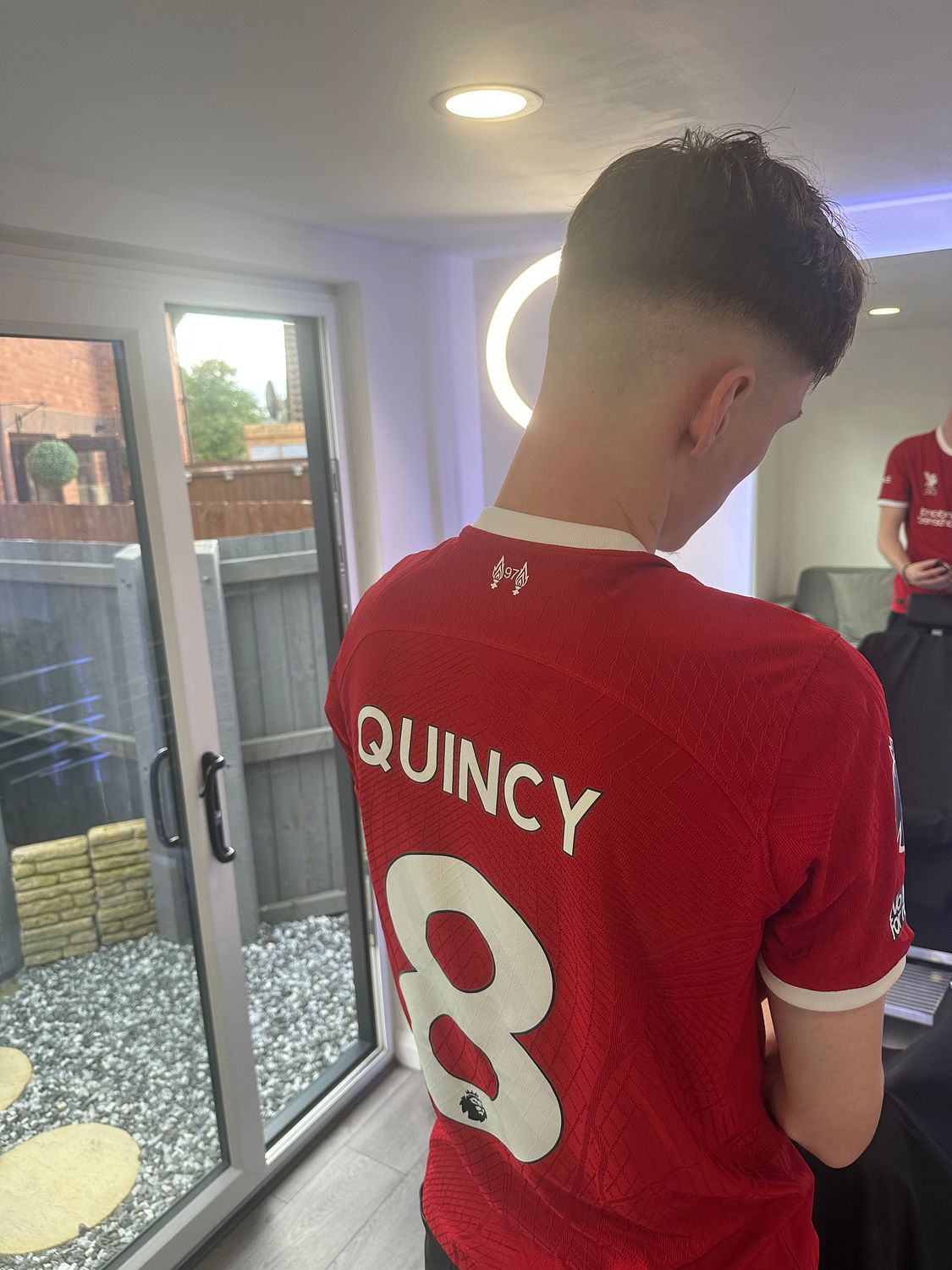 Quincyfadez💈 ️ – Services – Oxford